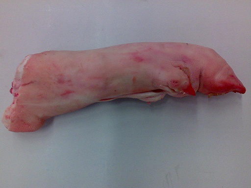 Pork Hind Feet, long cut toes